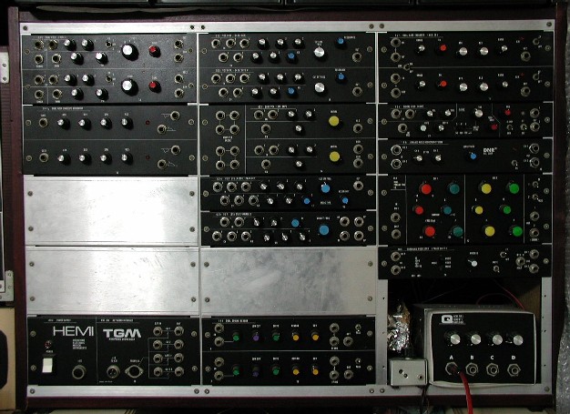 Unusual synth circuits